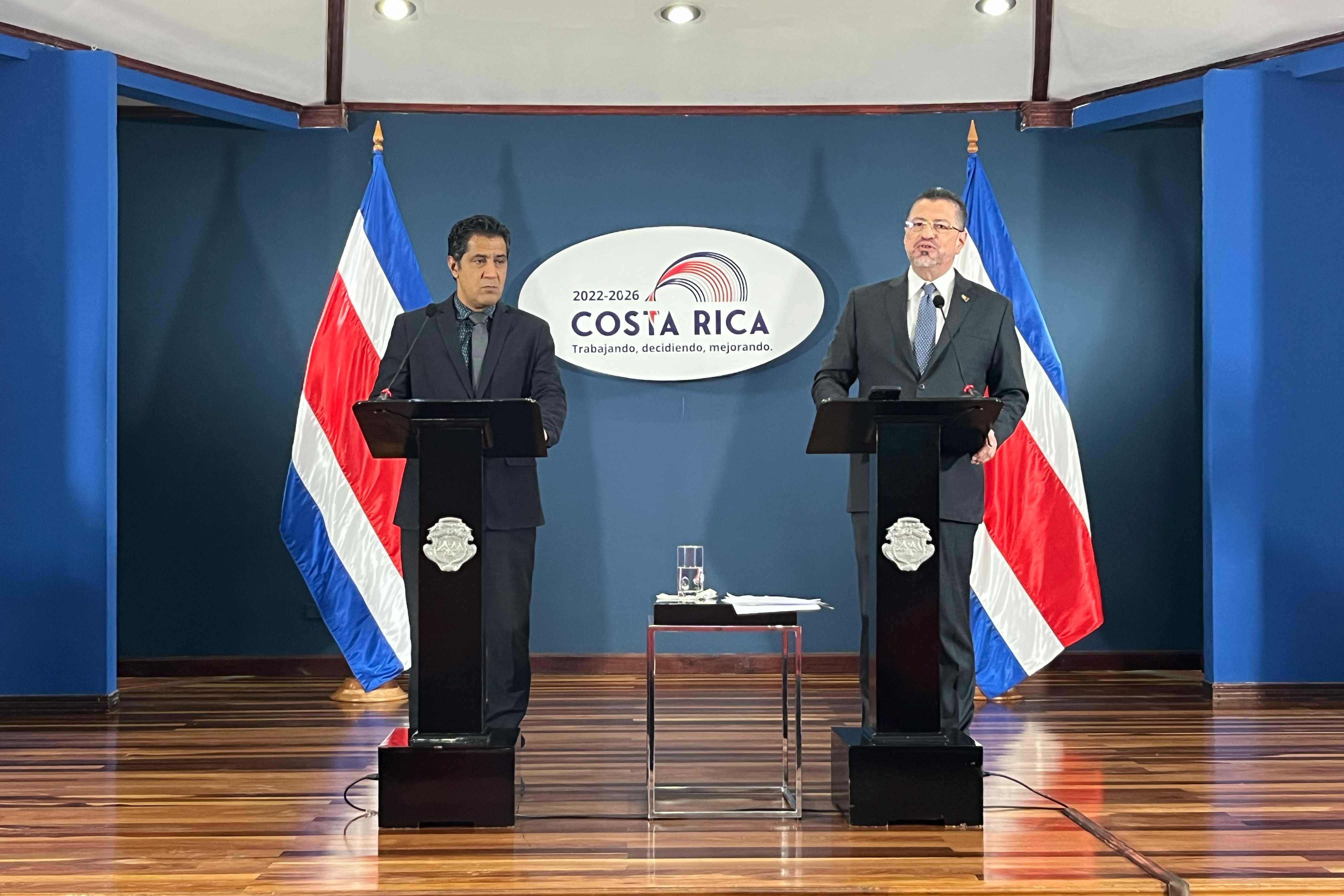 Presidente Chaves anunciará el día antes de reunión de UE si firma o ...