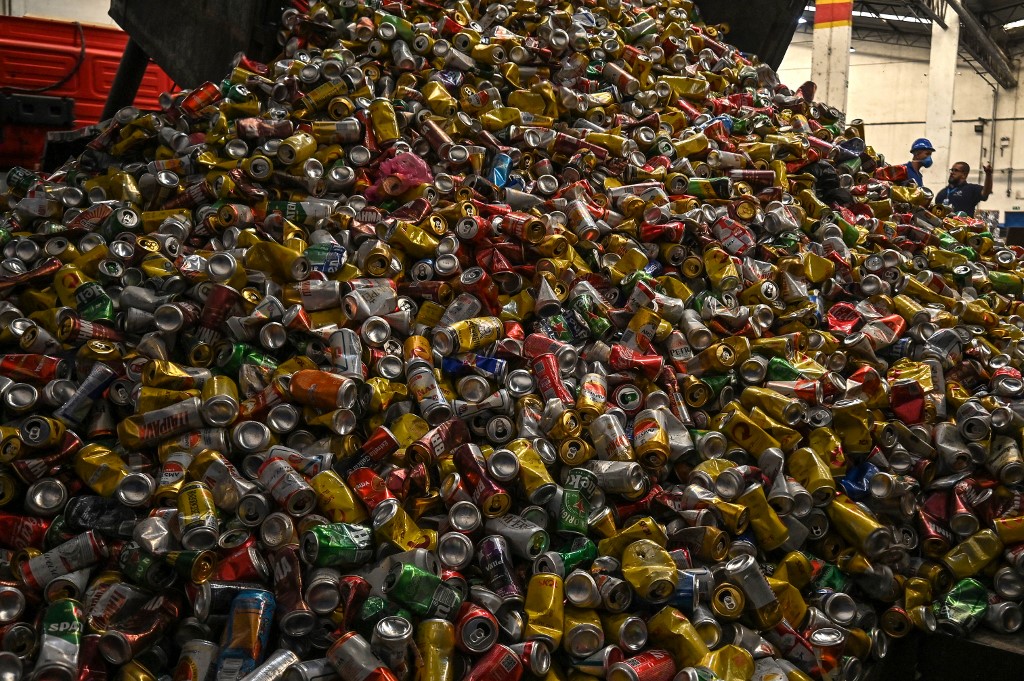 De la basura a las góndolas: Brasil es modelo en reciclaje de latas