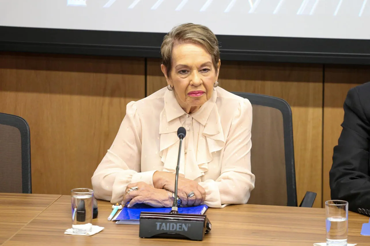 Tras pedido de Nueva República para que renuncie a la curul, diputada ...