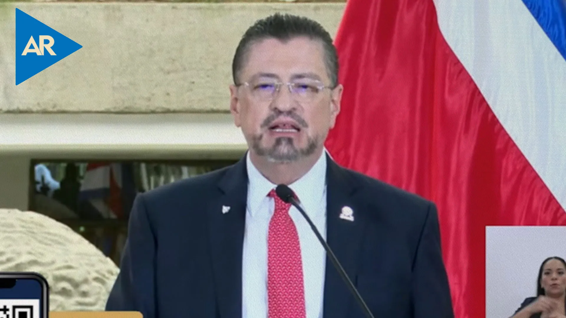 Presidente Chaves Señala A Diputado Del Pln Por Supuesta Solicitud De